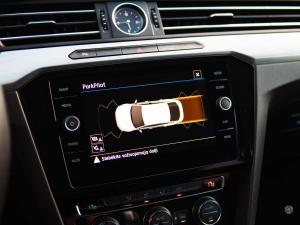 White Volkswagen Arteon 2018 in Kaunas, with an engine capacity of 1.50 L and mileage of 198 thousand km for 14950 €, photo 22 on AUTOMOTO.COM.LV