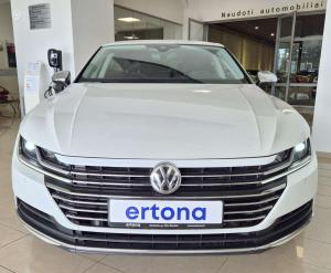 White Volkswagen Arteon 2018 in Siauliai, with an engine capacity of 1.97 L and mileage of 145 thousand km for 16900 €, photo 9 on AUTOMOTO.COM.LV