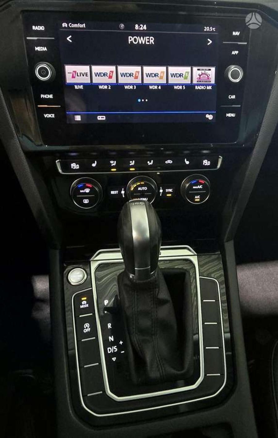 White Volkswagen Arteon 2018 in Siauliai, with an engine capacity of 1.97 L and mileage of 145 thousand km for 16900 €, photo 17 on AUTOMOTO.COM.LV