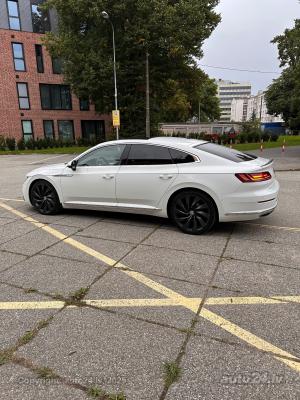 Balts Volkswagen Arteon 2018 Tallina, ar dzinēja tilpumu 2.00 L un nobraukumu 98 tūkst. km par 22400 €, foto 3 vietnē AUTOMOTO.COM.LV
