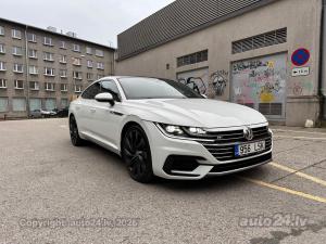 Balts Volkswagen Arteon 2018 Tallina, ar dzinēja tilpumu 2.00 L un nobraukumu 98 tūkst. km par 22400 €, foto 8 vietnē AUTOMOTO.COM.LV