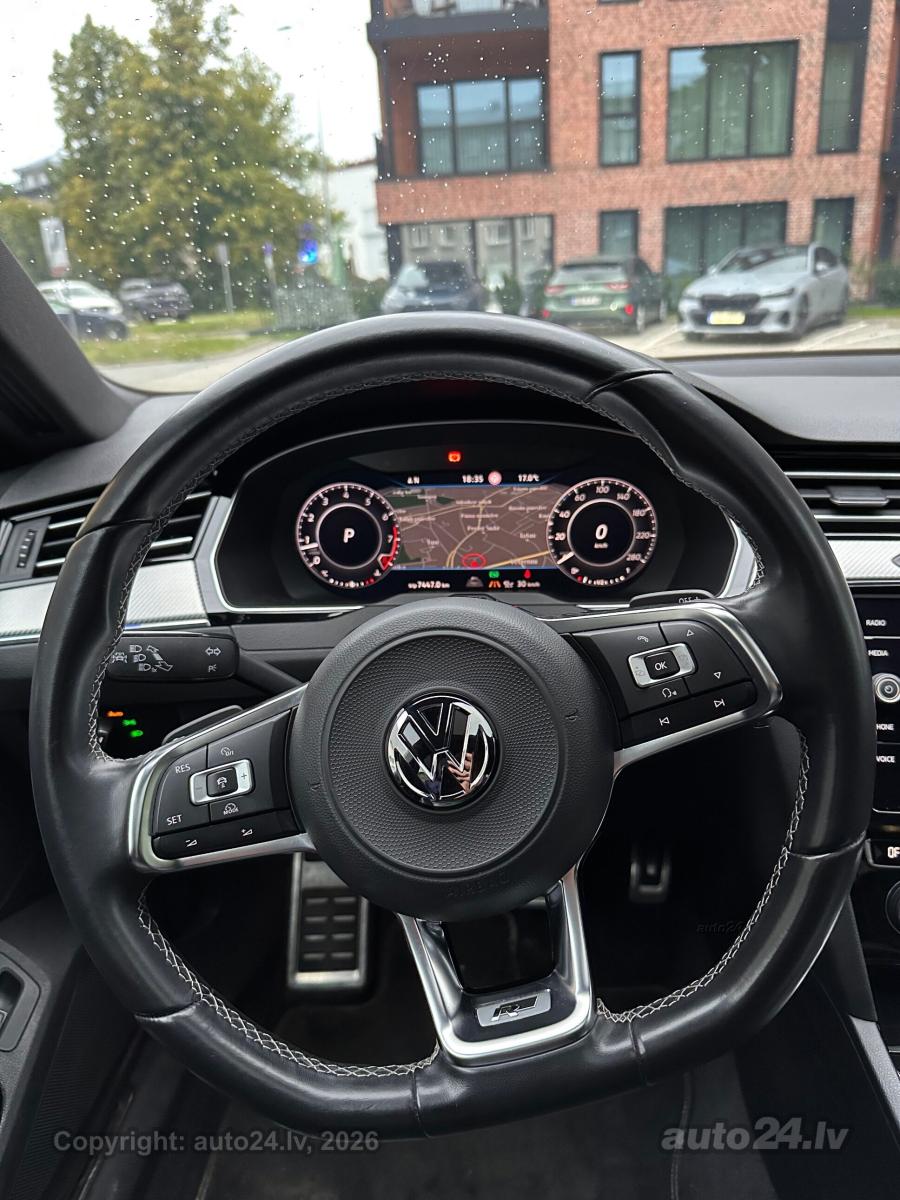 Balts Volkswagen Arteon 2018 Tallina, ar dzinēja tilpumu 2.00 L un nobraukumu 98 tūkst. km par 22400 €, foto 10 vietnē AUTOMOTO.COM.LV