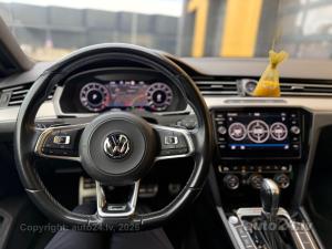 White Volkswagen Arteon 2018 in Tartu, with an engine capacity of 2.00 L and mileage of 98 thousand km for 21900 €, photo 16 on AUTOMOTO.COM.LV