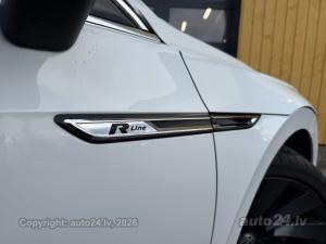White Volkswagen Arteon 2018 in Tartu, with an engine capacity of 2.00 L and mileage of 98 thousand km for 21900 €, photo 17 on AUTOMOTO.COM.LV