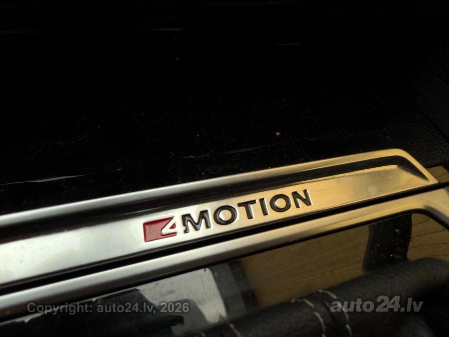 White Volkswagen Arteon 2018 in Tartu, with an engine capacity of 2.00 L and mileage of 98 thousand km for 21900 €, photo 18 on AUTOMOTO.COM.LV