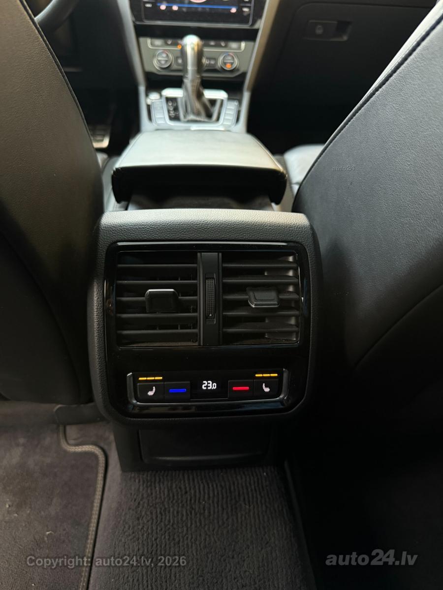 White Volkswagen Arteon 2018 in Tartu, with an engine capacity of 2.00 L and mileage of 98 thousand km for 21900 €, photo 23 on AUTOMOTO.COM.LV