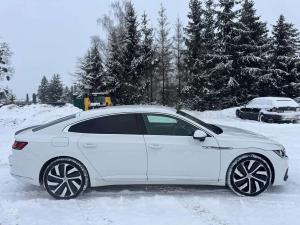 Balts Volkswagen Arteon 2019 Kauņa, ar dzinēja tilpumu 1.97 L un nobraukumu 240 tūkst. km par 18500 €, foto 24 vietnē AUTOMOTO.COM.LV