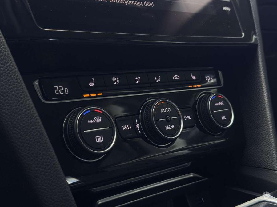 Balts Volkswagen Arteon 2019 Viļņa, ar dzinēja tilpumu 1.50 L un nobraukumu 155 tūkst. km par 16900 €, foto 24 vietnē AUTOMOTO.COM.LV
