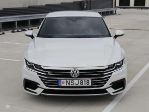 White Volkswagen Arteon 2019 in Klaipeda, with an engine capacity of 1.98 L and mileage of 138 thousand km for 18500 €, photo 3 on AUTOMOTO.COM.LV