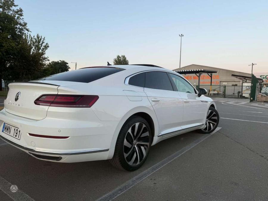Balts Volkswagen Arteon 2019 Kauņa, ar dzinēja tilpumu 1.97 L un nobraukumu 249 tūkst. km par 17000 €, foto 3 vietnē AUTOMOTO.COM.LV