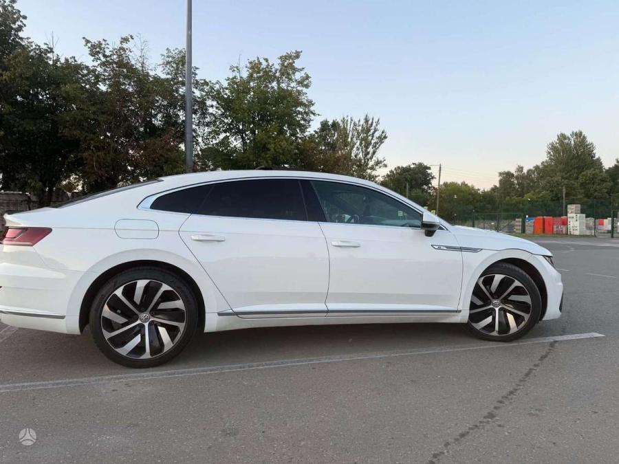 Balts Volkswagen Arteon 2019 Kauņa, ar dzinēja tilpumu 1.97 L un nobraukumu 249 tūkst. km par 17000 €, foto 4 vietnē AUTOMOTO.COM.LV