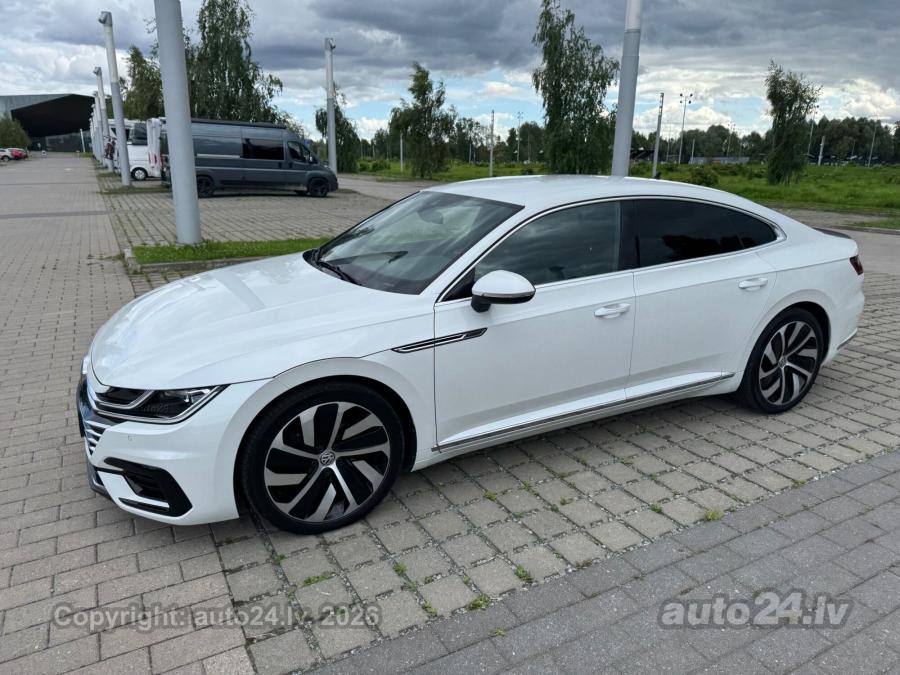 White Volkswagen Arteon 2019 in Tallinn, with an engine capacity of 2.00 L and mileage of 95 thousand km for 23490 €, photo 4 on AUTOMOTO.COM.LV
