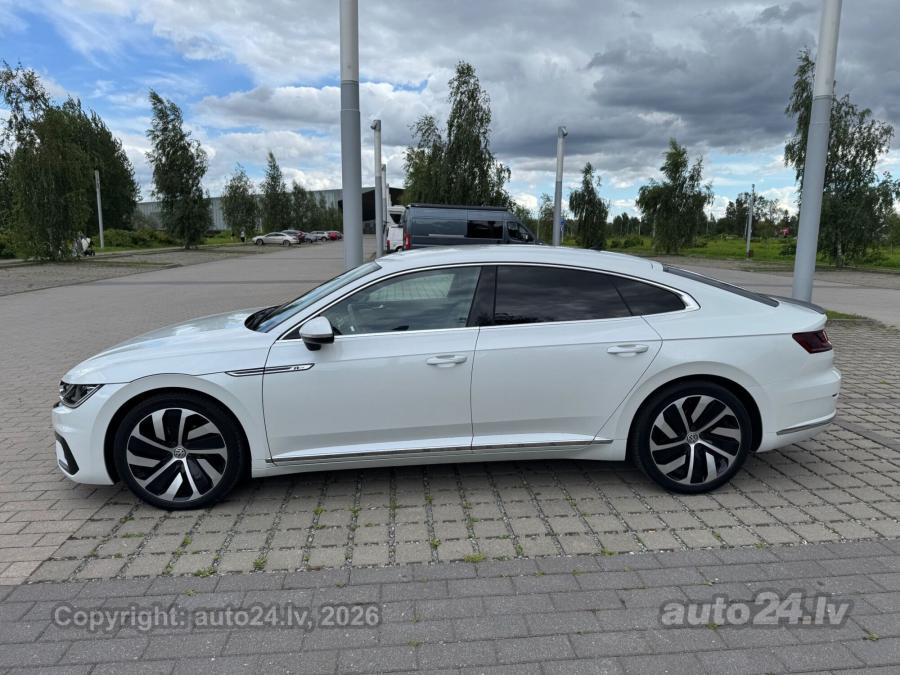 White Volkswagen Arteon 2019 in Tallinn, with an engine capacity of 2.00 L and mileage of 95 thousand km for 23490 €, photo 5 on AUTOMOTO.COM.LV