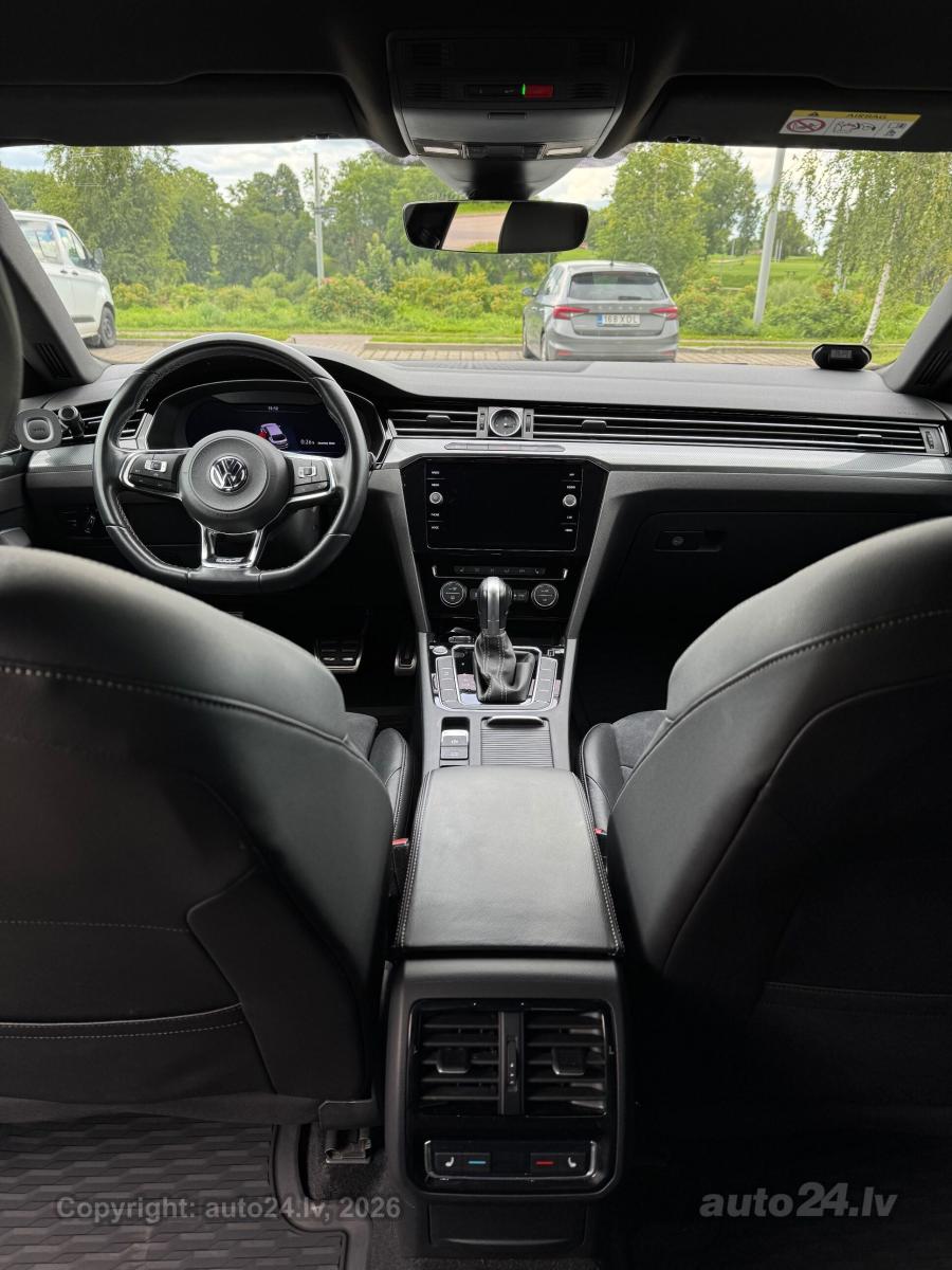 White Volkswagen Arteon 2019 in Tallinn, with an engine capacity of 2.00 L and mileage of 95 thousand km for 23490 €, photo 10 on AUTOMOTO.COM.LV