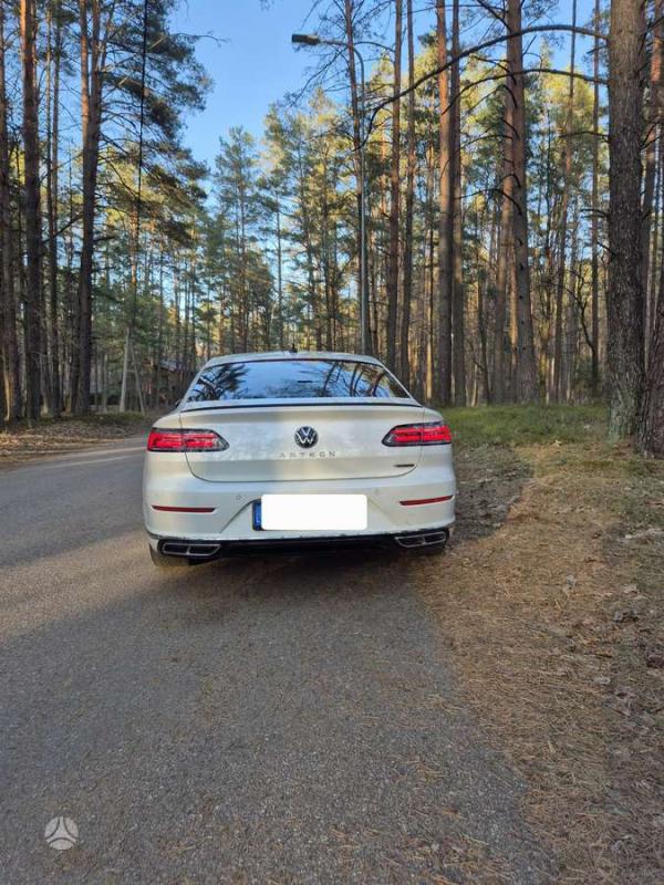 White Volkswagen Arteon 2021 in Vilnius, with an engine capacity of 1.97 L and mileage of 74 thousand km for 37000 €, photo 11 on AUTOMOTO.COM.LV
