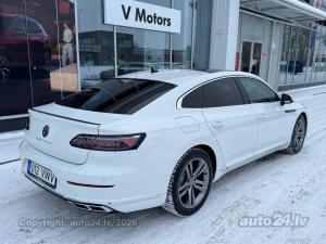 White Volkswagen Arteon 2021 in Viljandi, with an engine capacity of 2.00 L and mileage of 88 thousand km for 29990 €, photo 3 on AUTOMOTO.COM.LV