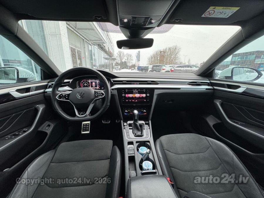 White Volkswagen Arteon 2021 in Viljandi, with an engine capacity of 2.00 L and mileage of 88 thousand km for 29990 €, photo 9 on AUTOMOTO.COM.LV