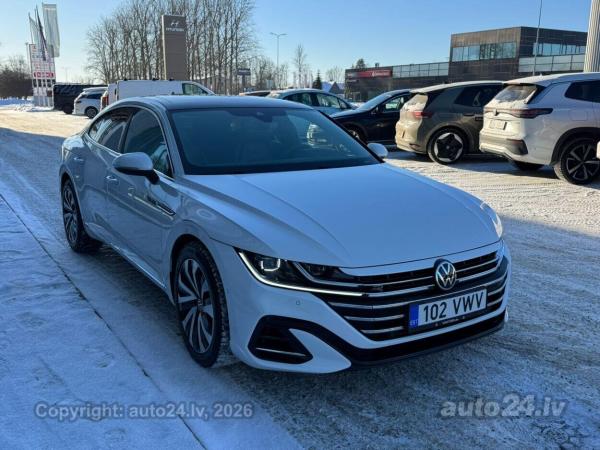 Balts Volkswagen Arteon 2021 Tallina, ar dzinēja tilpumu 2.00 L un nobraukumu 99 tūkst. km par 32900 €, foto 2 vietnē AUTOMOTO.COM.LV