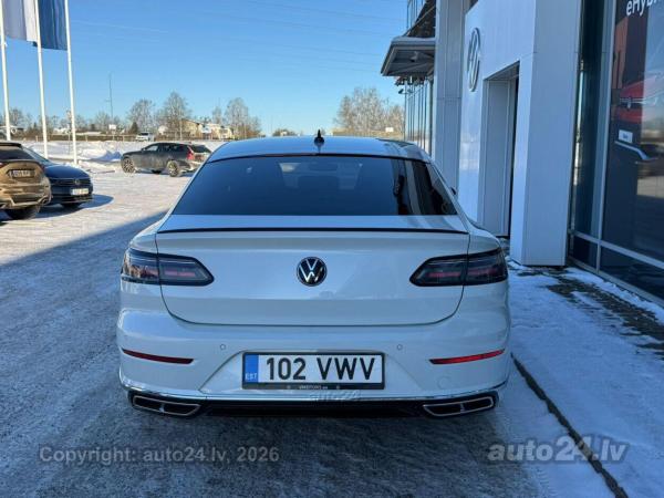 Balts Volkswagen Arteon 2021 Tallina, ar dzinēja tilpumu 2.00 L un nobraukumu 99 tūkst. km par 32900 €, foto 6 vietnē AUTOMOTO.COM.LV