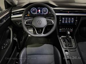 Balts Volkswagen Arteon 2021 Tallina, ar dzinēja tilpumu 2.00 L un nobraukumu 100 tūkst. km par 31900 €, foto 5 vietnē AUTOMOTO.COM.LV