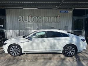White Volkswagen Arteon 2021 in Tallinn, with an engine capacity of 2.00 L and mileage of 87 thousand km for 24990 €, photo 3 on AUTOMOTO.COM.LV