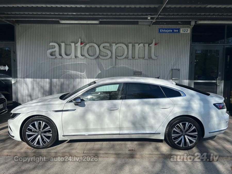 White Volkswagen Arteon 2021 in Tallinn, with an engine capacity of 2.00 L and mileage of 87 thousand km for 24990 €, photo 3 on AUTOMOTO.COM.LV