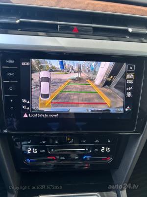 White Volkswagen Arteon 2021 in Tallinn, with an engine capacity of 2.00 L and mileage of 87 thousand km for 24990 €, photo 10 on AUTOMOTO.COM.LV