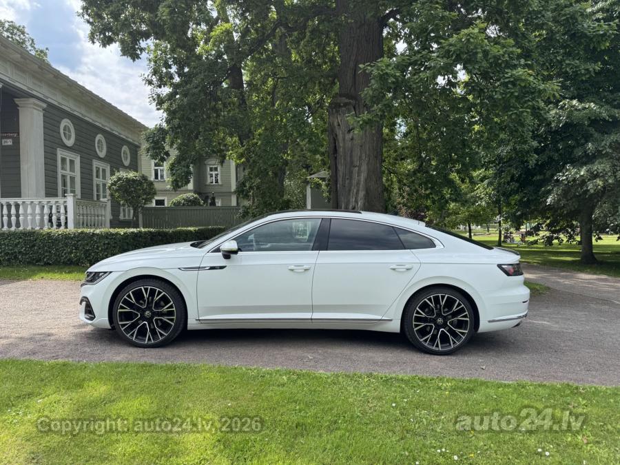 Balts Volkswagen Arteon 2021 Tallina, ar dzinēja tilpumu 2.00 L un nobraukumu 142 tūkst. km par 27000 €, foto 1 vietnē AUTOMOTO.COM.LV