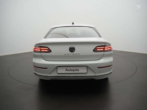Balts Volkswagen Arteon 2021 Viļņa, ar dzinēja tilpumu 1.97 L un nobraukumu 137 tūkst. km par 21800 €, foto 5 vietnē AUTOMOTO.COM.LV