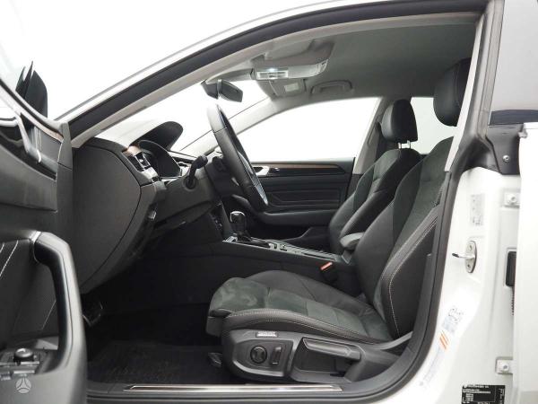 Balts Volkswagen Arteon 2021 Viļņa, ar dzinēja tilpumu 1.97 L un nobraukumu 137 tūkst. km par 21800 €, foto 8 vietnē AUTOMOTO.COM.LV