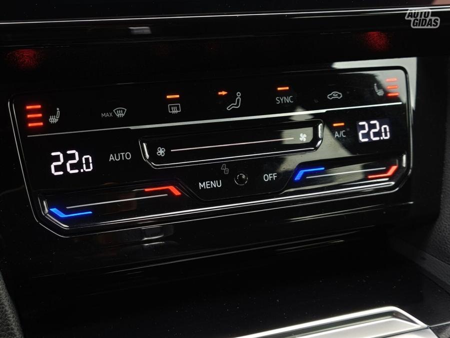 White Volkswagen Arteon 2021 in Kaunas, with an engine capacity of 2.00 L and mileage of 84 thousand km for 25972 €, photo 25 on AUTOMOTO.COM.LV