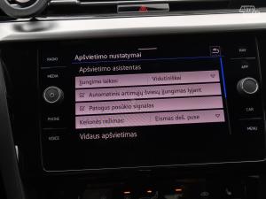 White Volkswagen Arteon 2021 in Kaunas, with an engine capacity of 2.00 L and mileage of 84 thousand km for 25972 €, photo 31 on AUTOMOTO.COM.LV