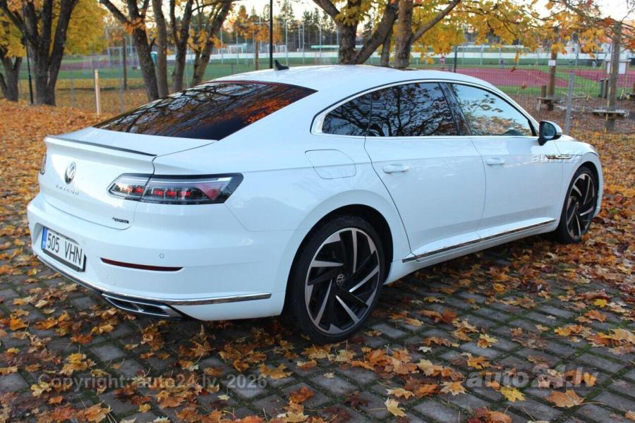White Volkswagen Arteon 2022 in Tallinn, with an engine capacity of 2.00 L and mileage of 68 thousand km for 36000 €, photo 4 on AUTOMOTO.COM.LV