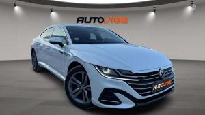 White Volkswagen Arteon 2022 in Vilnius, with an engine capacity of 1.40 L and mileage of 108 thousand km for 25555 €, photo 3 on AUTOMOTO.COM.LV