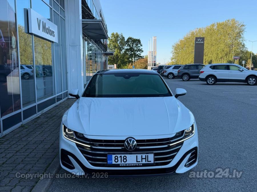 White Volkswagen Arteon 2022 in Viljandi, with an engine capacity of 2.00 L and mileage of 67 thousand km for 29890 €, photo 8 on AUTOMOTO.COM.LV