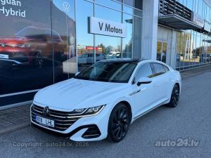 White Volkswagen Arteon 2022 in Viljandi, with an engine capacity of 2.00 L and mileage of 67 thousand km for 29890 €, photo 17 on AUTOMOTO.COM.LV