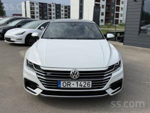 White Volkswagen Arteon 2017 in Jelgava, with an engine capacity of 2.00 L and mileage of 0 thousand km for 17750 €, photo 6 on AUTOMOTO.COM.LV