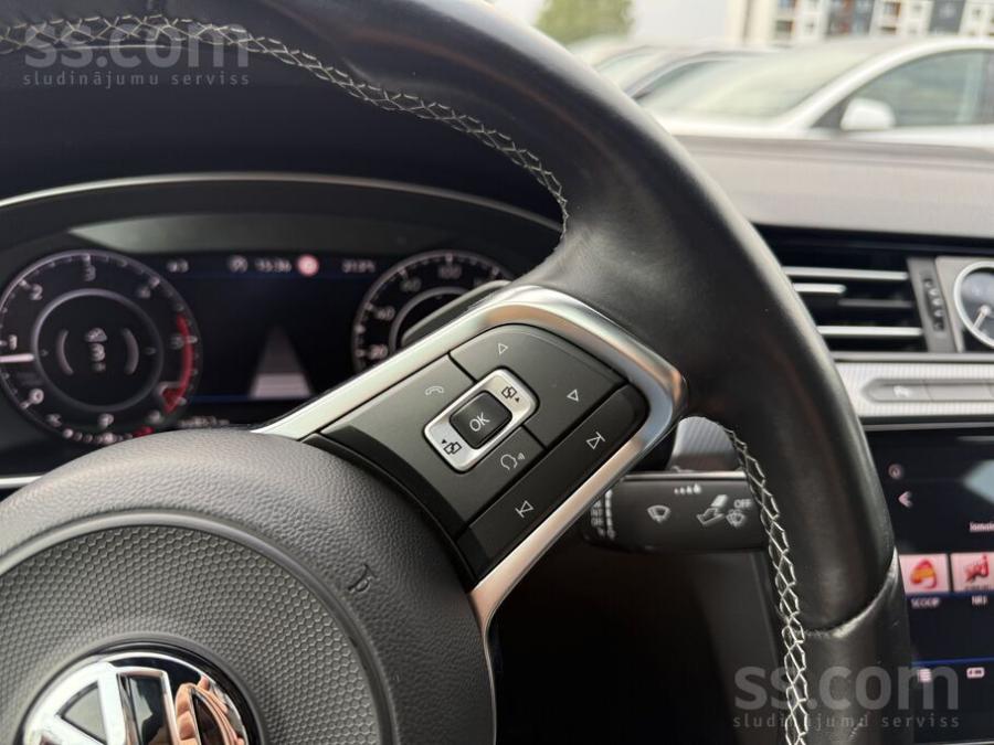 White Volkswagen Arteon 2017 in Jelgava, with an engine capacity of 2.00 L and mileage of 0 thousand km for 17750 €, photo 20 on AUTOMOTO.COM.LV