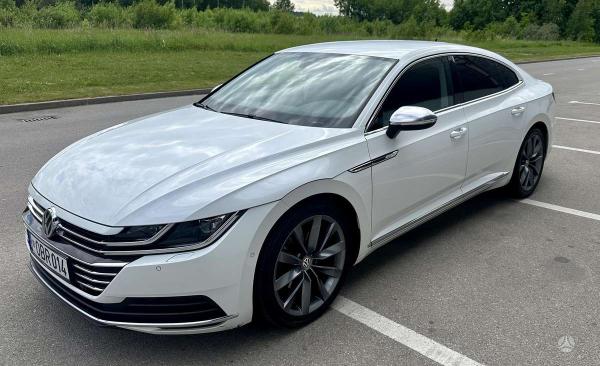 Balts Volkswagen Arteon 2018 Panevēža, ar dzinēja tilpumu 2.00 L un nobraukumu 154 tūkst. km par 21600 €, foto 1 vietnē AUTOMOTO.COM.LV
