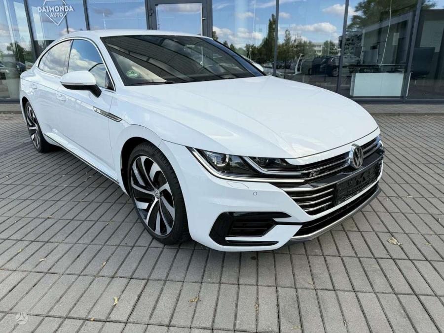 Balts Volkswagen Arteon 2018 Kauņa, ar dzinēja tilpumu 1.50 L un nobraukumu 210 tūkst. km par 15900 €, foto 3 vietnē AUTOMOTO.COM.LV