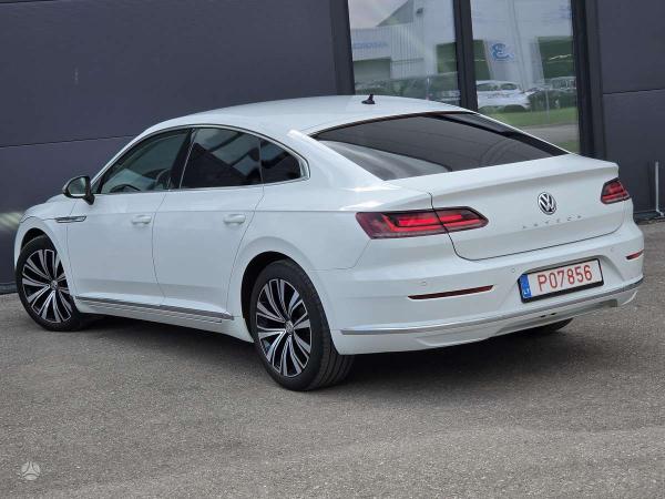 Balts Volkswagen Arteon 2018 Jonava, ar dzinēja tilpumu 2.00 L un nobraukumu 157 tūkst. km par 16700 €, foto 5 vietnē AUTOMOTO.COM.LV