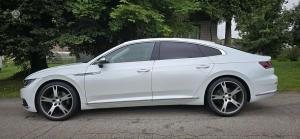 Balts Volkswagen Arteon 2018 Viļņa, ar dzinēja tilpumu 1.98 L un nobraukumu 134 tūkst. km par 25000 €, foto 6 vietnē AUTOMOTO.COM.LV