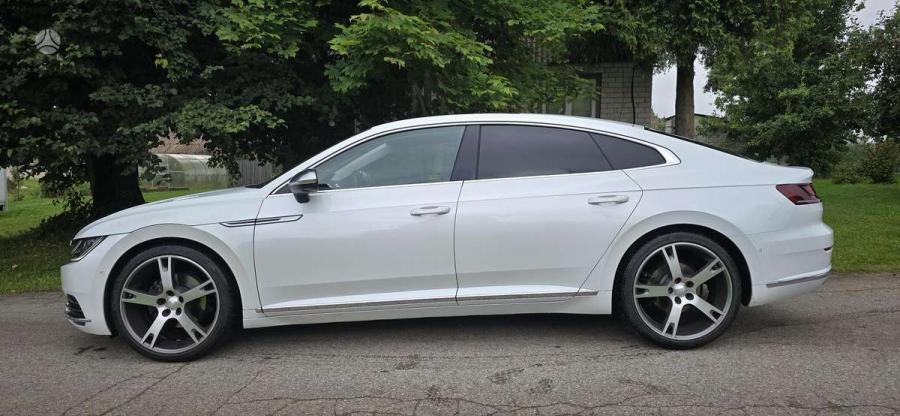 Balts Volkswagen Arteon 2018 Viļņa, ar dzinēja tilpumu 1.98 L un nobraukumu 134 tūkst. km par 25000 €, foto 6 vietnē AUTOMOTO.COM.LV