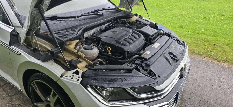 Balts Volkswagen Arteon 2018 Viļņa, ar dzinēja tilpumu 1.98 L un nobraukumu 134 tūkst. km par 25000 €, foto 12 vietnē AUTOMOTO.COM.LV