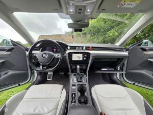 Balts Volkswagen Arteon 2018 Viļņa, ar dzinēja tilpumu 1.98 L un nobraukumu 134 tūkst. km par 25000 €, foto 13 vietnē AUTOMOTO.COM.LV