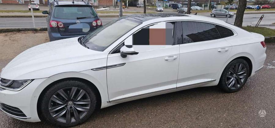 Balts Volkswagen Arteon 2018 Viļņa, ar dzinēja tilpumu 1.98 L un nobraukumu 134 tūkst. km par 25000 €, foto 25 vietnē AUTOMOTO.COM.LV
