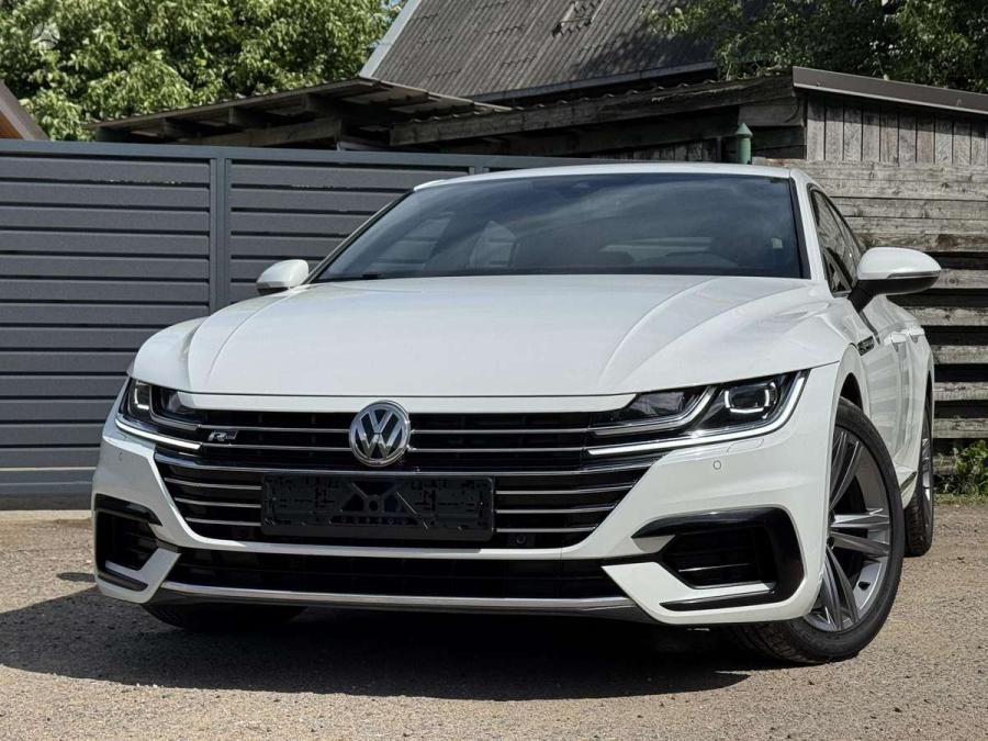 Белый Фольксваген Артеон 2019 в Ионава, объемом двигателя 1.97 л и пробегом 226 тыс. км за 17500 €, фото 1 на AUTOMOTO.COM.LV