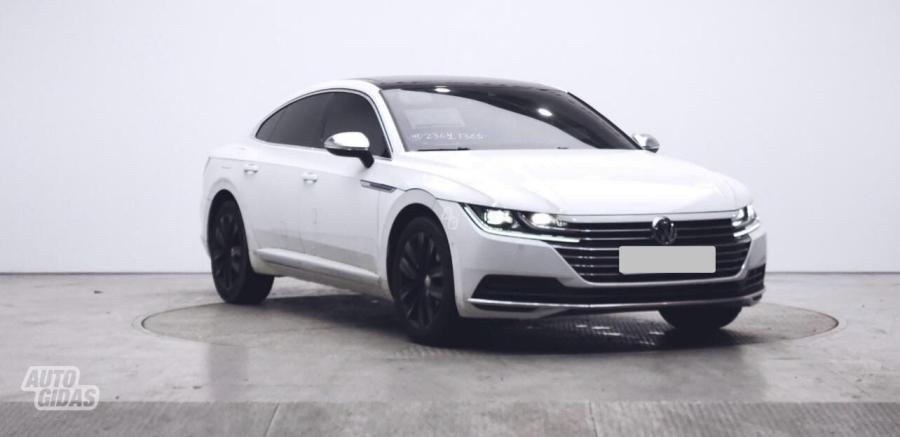 White Volkswagen Arteon 2019 in Aukstieji Rusokai, with an engine capacity of 2.00 L and mileage of 147 thousand km for 15900 €, photo 3 on AUTOMOTO.COM.LV