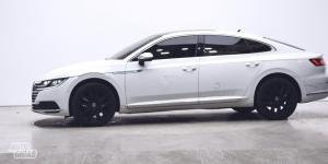 White Volkswagen Arteon 2019 in Aukstieji Rusokai, with an engine capacity of 2.00 L and mileage of 147 thousand km for 15900 €, photo 6 on AUTOMOTO.COM.LV