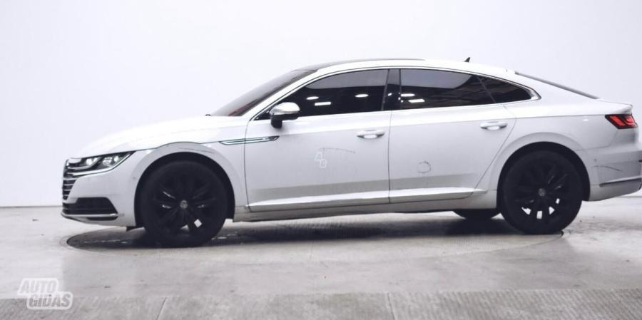 White Volkswagen Arteon 2019 in Aukstieji Rusokai, with an engine capacity of 2.00 L and mileage of 147 thousand km for 15900 €, photo 6 on AUTOMOTO.COM.LV